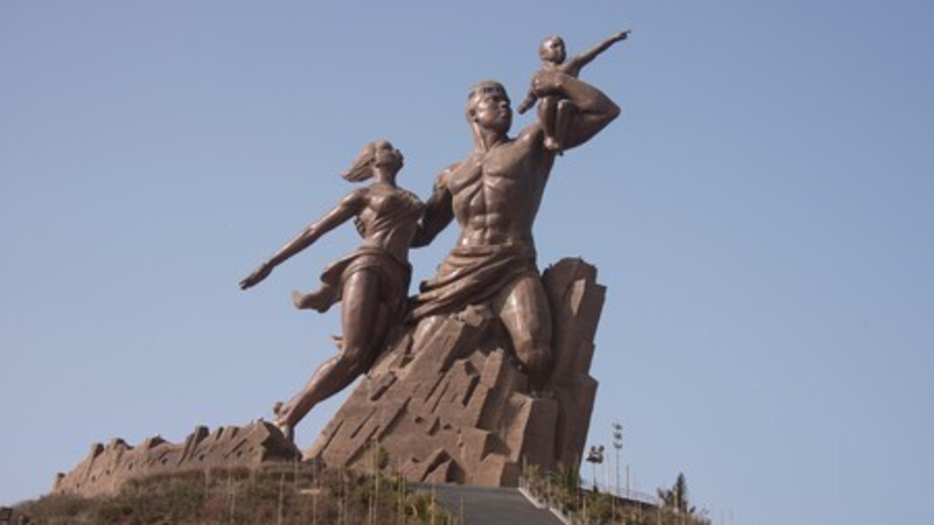 THE AFRICAN RENAISSANCE MONUMENT IN DAKAR - SENEGAL - Encyclopaedia ...