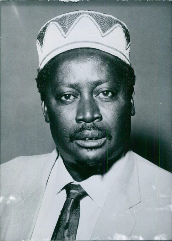 JARAMOGI OGINGA ODINGA - Encyclopaedia Africana